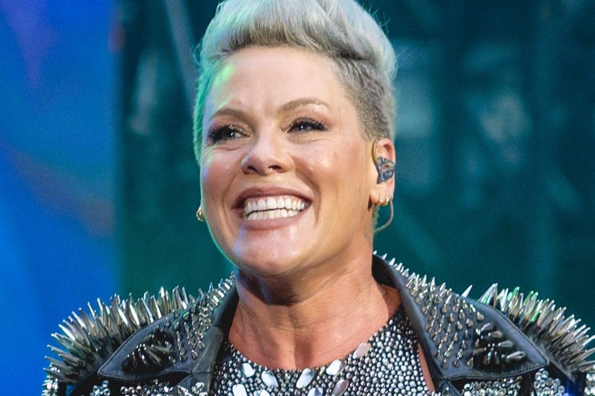 Pink Spends New Year’s Eve in Hospital After Neck Surgery